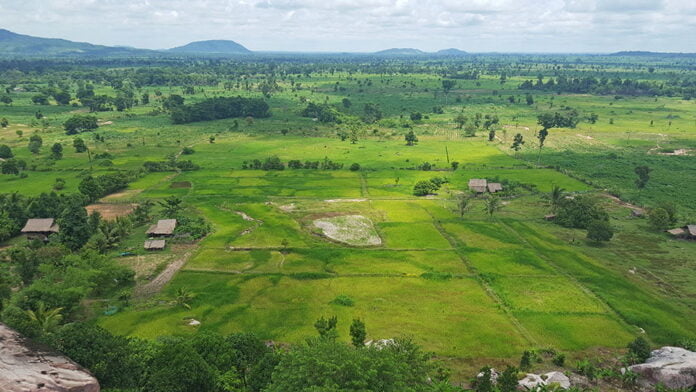 Peung Tanon (aka Perng Ta Norn) - Sightseeing in Siem Reap, Cambodia